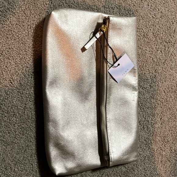 Fawn Design | Bags | Jilly Box Fawn Design Jillian Harris Gold Metallic ...